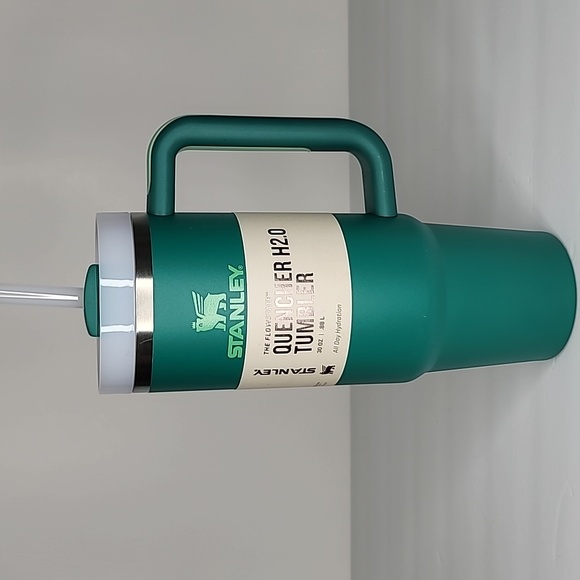 Stanley | Dining | Stanley The Flowstate Quencher H2 Tumbler 30oz ...